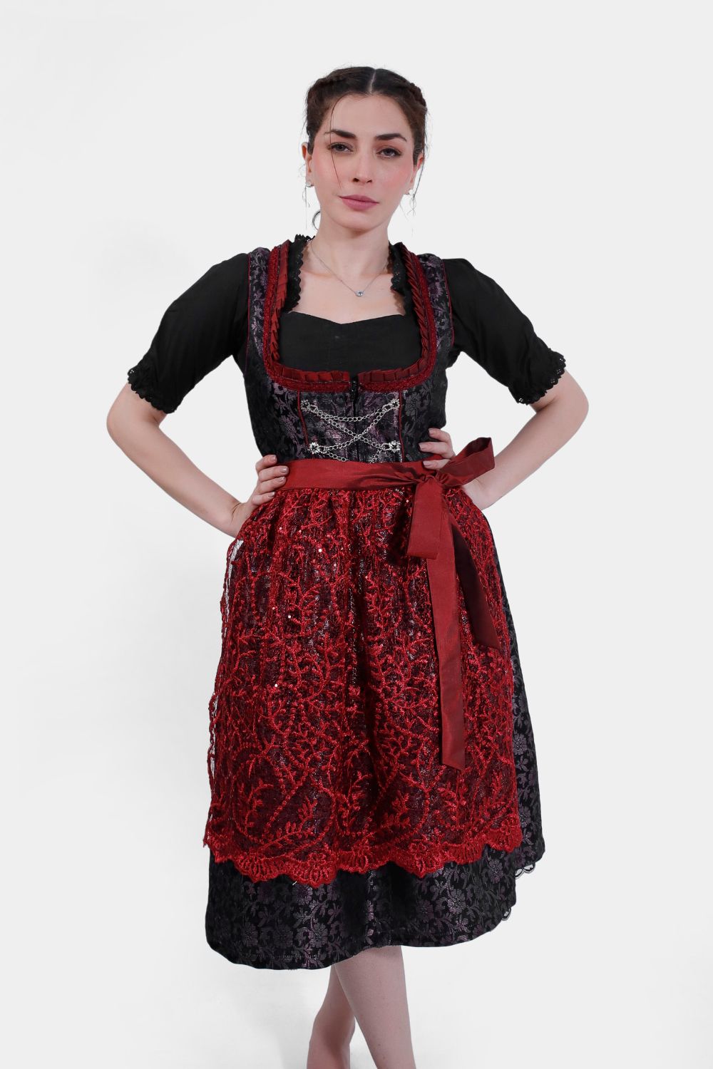 Rot Schwarzes Dirndl